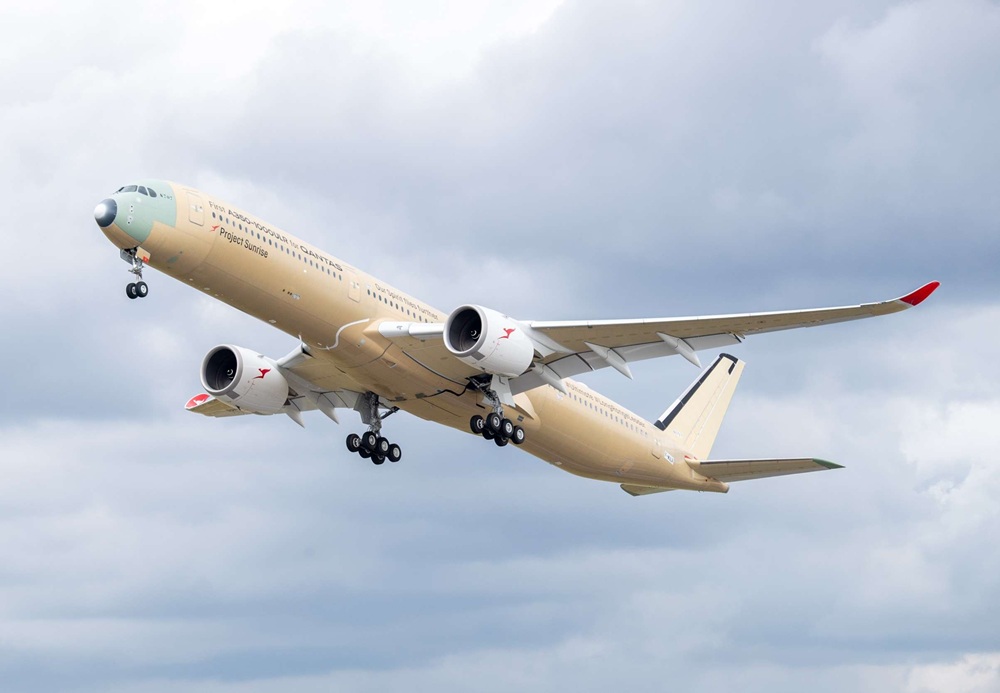 世界のあらゆる場所へ直行で飛べるエアバスA350-1000ULRが初飛行に成功 | Avian Wing